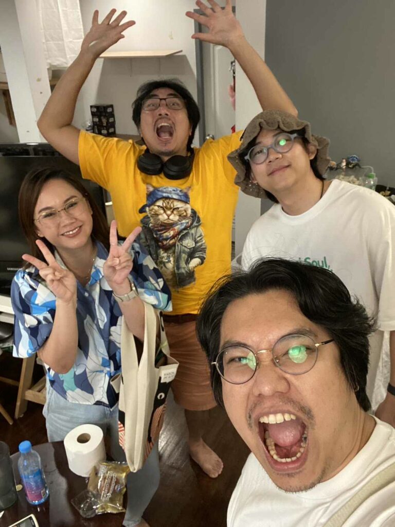 WiTcast 133 – ไลฟ์วันเด็ก กับยชและโจ้ Salmon Podcast / WiT news / WiT ...